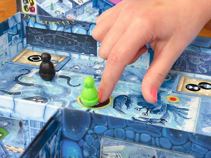 ICECOOL Wizards family board game – Brain Games Publishing